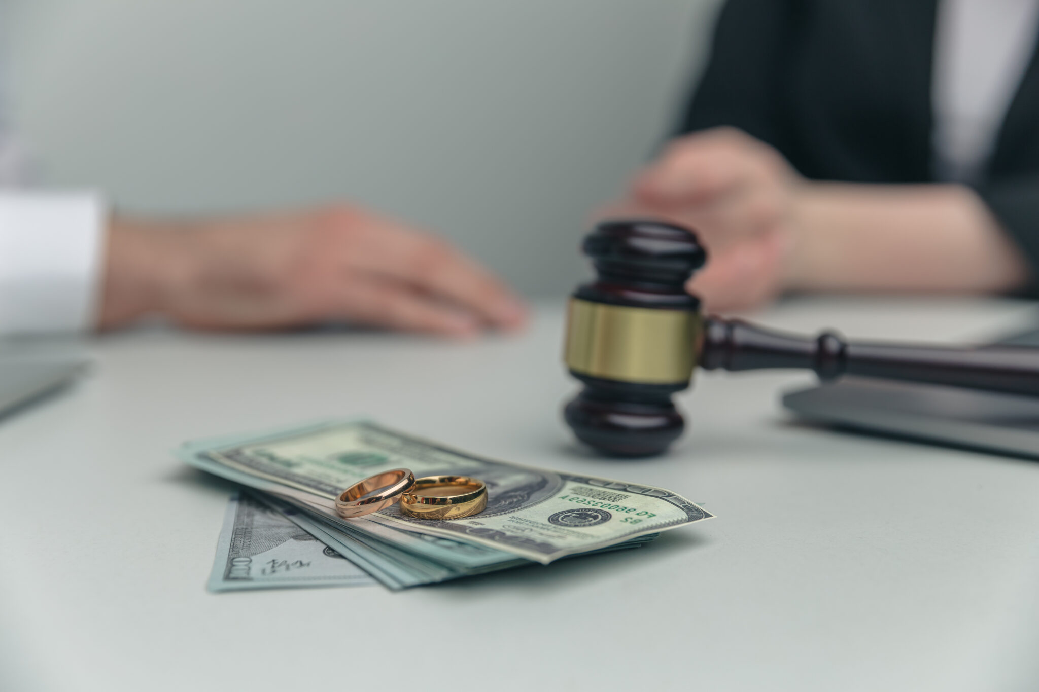 Spousal Maintenance: Who Qualifies and How It Works - Legal Desire ...